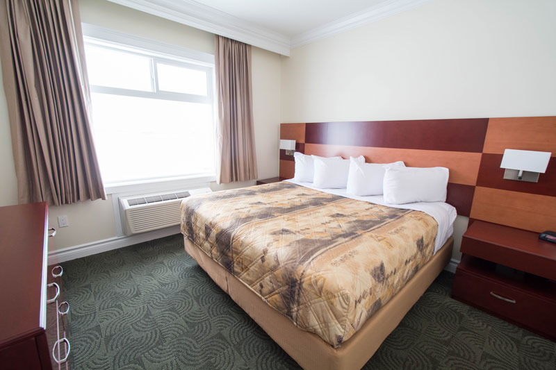 Photos of the Nova Inn Manning Hotel