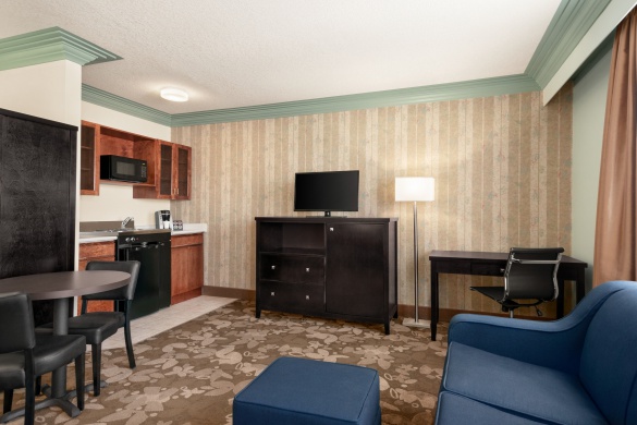 Stay at the Nova Inn Yellowknife Hotel